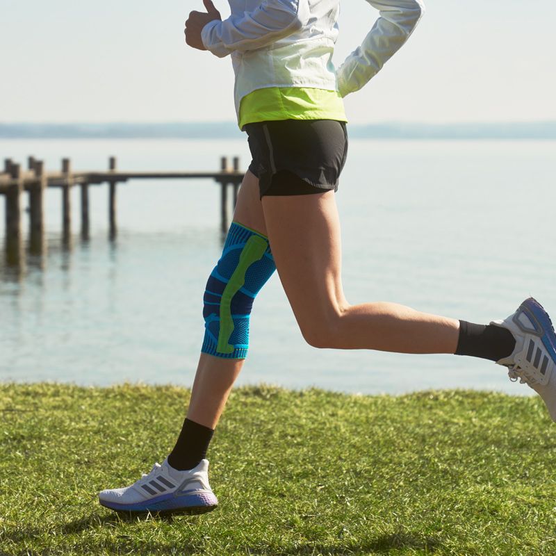 Best Knee Strap for Patellar Tendonitis | Sports Blog | Bauerfeind