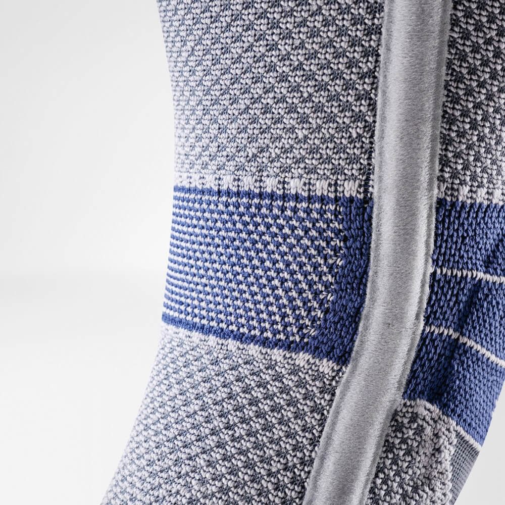 Patella Knee Brace | GenuTrain P3 | Bauerfeind