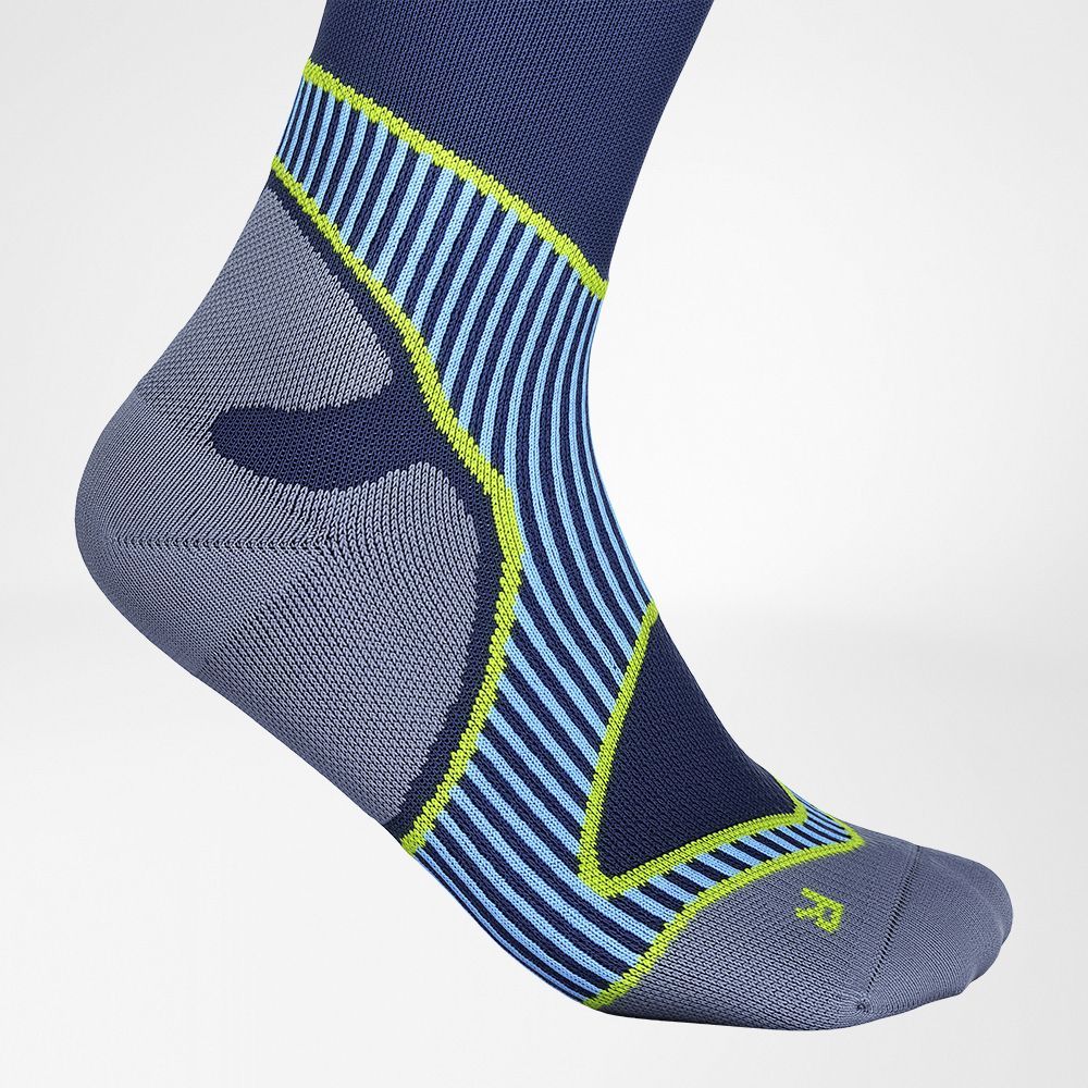 Running Socks | Run Performance Mid Cut Socks | Bauerfeind