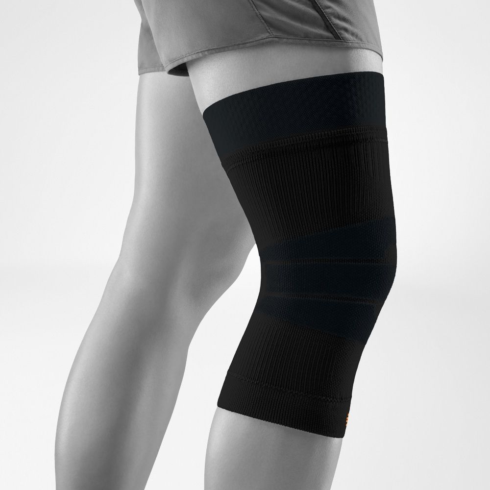 Outdoor Compression Knee Support | Bauerfeind